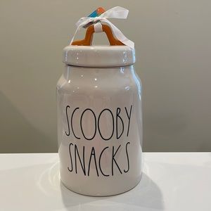 Rae Dunn | Kitchen | New Rae Dunn Scoobydoo Scooby Snacks Ceramic ...